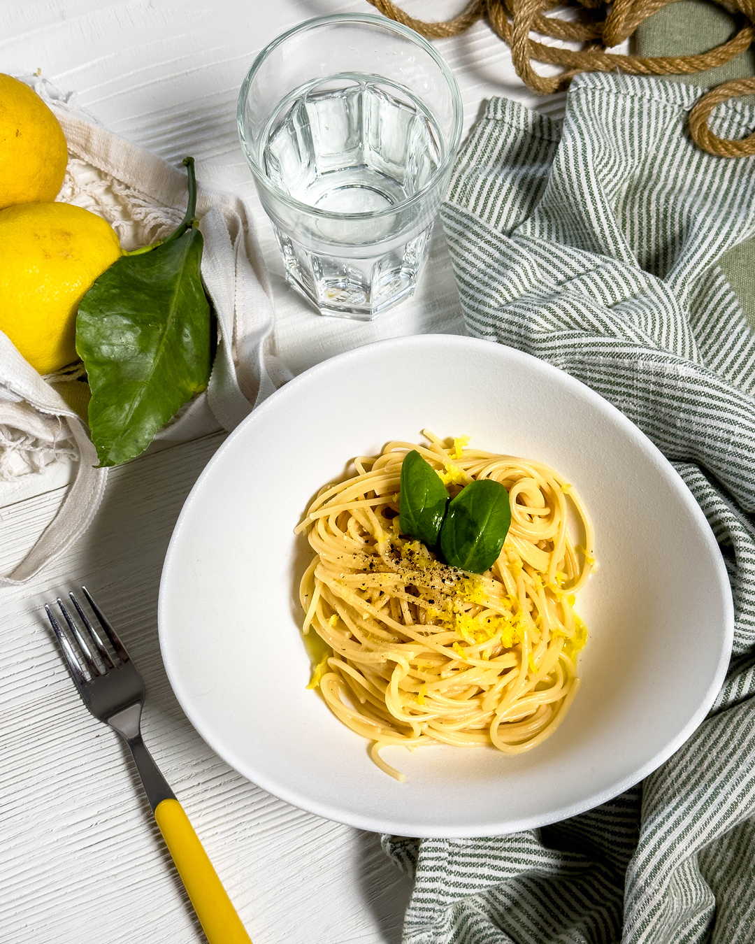 Spaghetti al limone - Sgambaro
